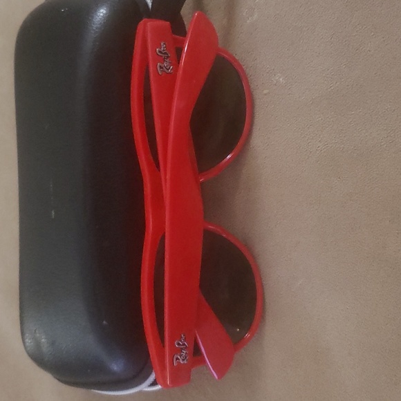 Ray-Ban | Accessories | Rayban Wayfarer Rare Find From The 9s Red Frame ...